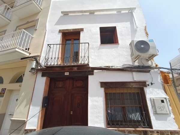 Enjoy A Spacious House In Casa Vela. - Xeraco