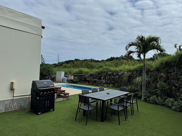 H Terrace With Private Garden Pool / Kunigami-gun Okinawa - Nago