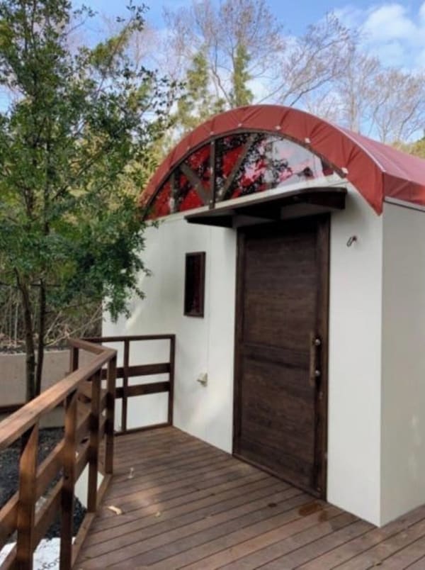 This Is A Private Cottage Located In The Scenic Ku / Toba Mie - Toba