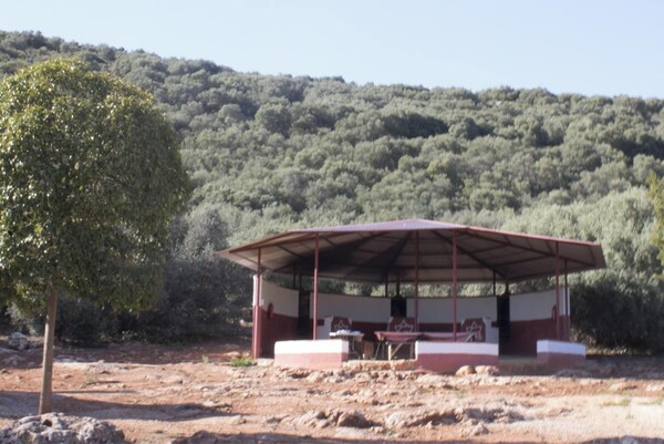 Homerez - Charming House In Estepa With Mountain View - Estepa