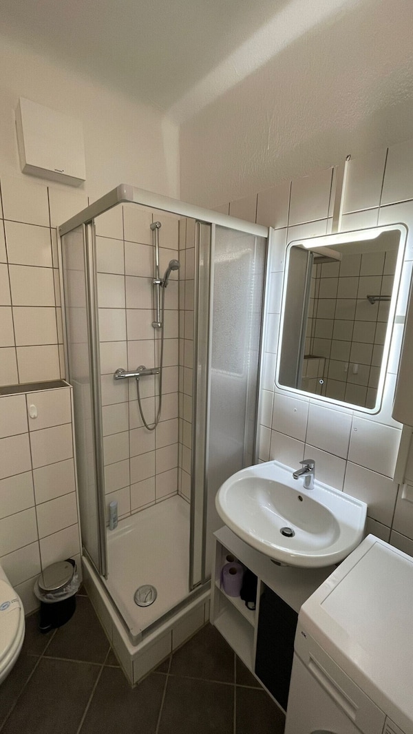 Apartment With Parking Space! - Graz