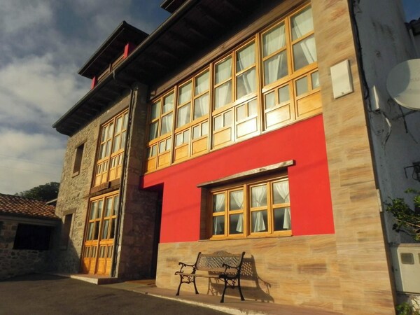 Homerez - Cosy Apartment With Mountain View In Llanes - 30 M² - Llanes