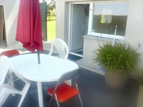 Homerez - Maison Charmante à Trédaniel Avec Jardin Et Terrasse - Moncontour