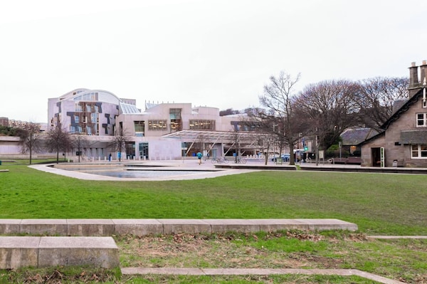 Peaceful City Retreat In Edinburgh's Heart - Edinburgh Airport (EDI)
