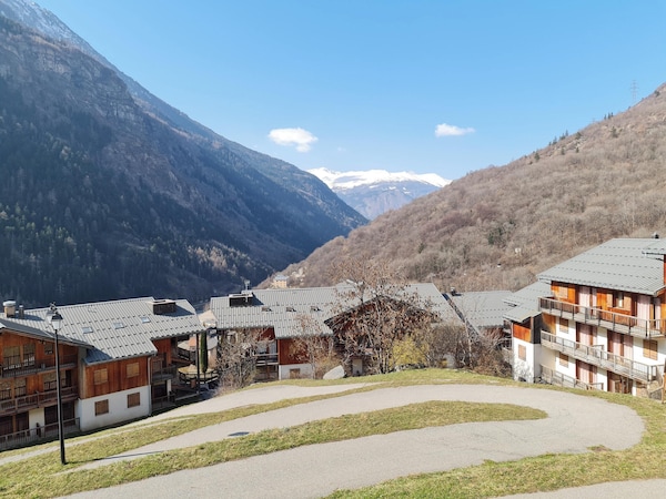 Homerez - Cosy Apartment In Orelle With Jacuzzi - Orelle