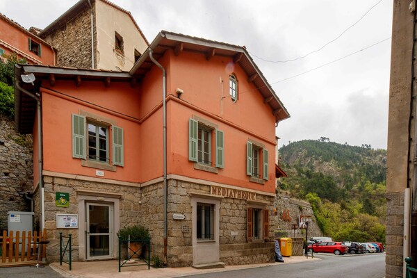 Edelweiss - Luceram - Gîte - Alpes-Maritimes