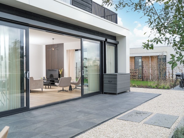 Luxusvilla Mit 4 Schlafzimmern Und Bädern, Einer Nach Süden Ausgerichteten Dachterrasse, Einem Privaten Anlegesteg Und Einer Stilvollen Offenen Küche. Perfekt Für Familien Und Gruppen Von Freunden! - Lelystad
