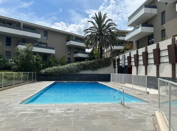 Beau F2, Résidence Avec Piscine - Juvignac