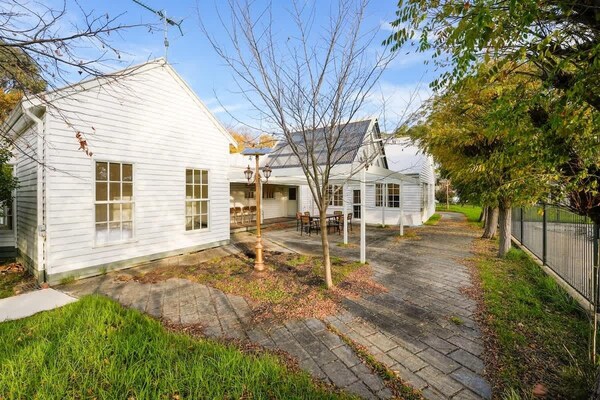 Absolutely Beautiful Balnarring Family Home For 7 - Shire of Mornington Peninsula