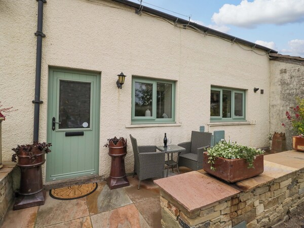 Yeat Stoup Cottage, Pet Friendly In Great Broughton, Cockermouth - Cockermouth