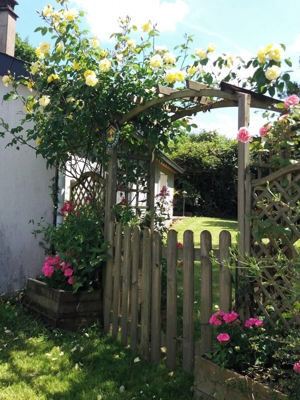 Homerez - Charming House With Garden In Laz - Châteauneuf-du-Faou