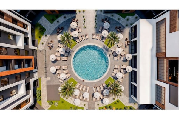 Spacious 1br King Suite Quiet Stay Near Strip - Henderson, NV