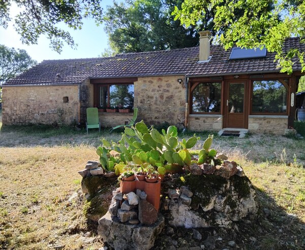 Bienvenue à Paulagite, Un Havre De Paix Entre Ciel Et Rivière Dordogne... - Martel