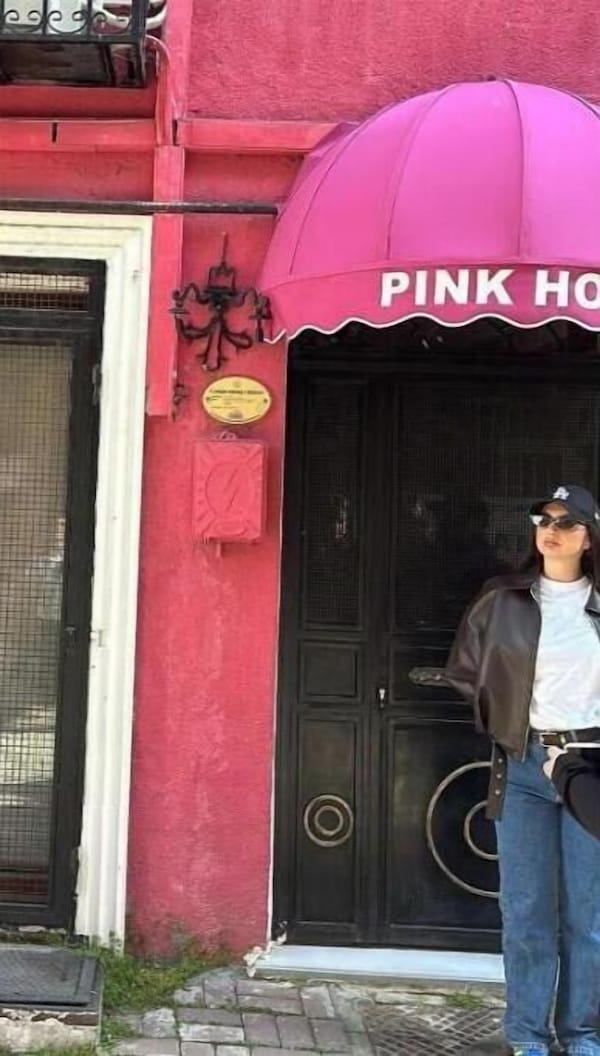 Balat Tari̇hi̇ Dokusunda Keyi̇fli̇ Konaklama Pink Home 5 - Fatih