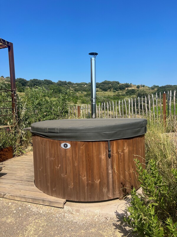Lodges De Luxe Et Bains Suédois En Pleine Nature Avec Vue Exceptionnelle. - Hérault