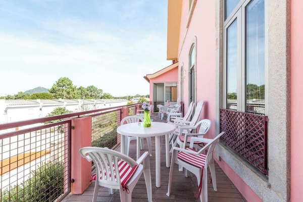 Homerez - House In Moledo, Sea View. - Moledo