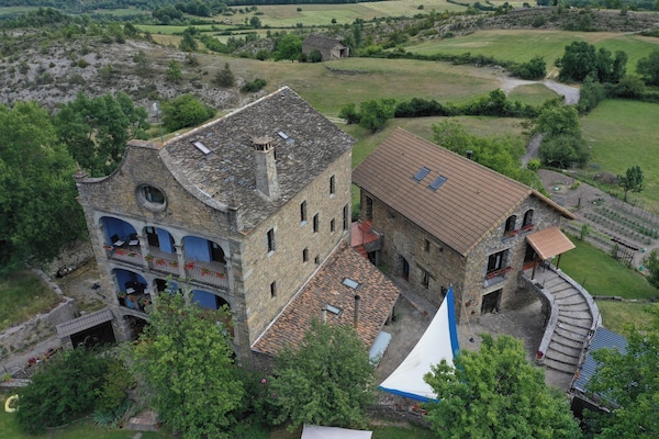 Homerez - Maison à Albella, Vue Montagne. - Fiscal