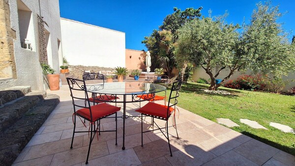 L'appartement De Rémi - Jardin Et Jacuzzi - Calvisson