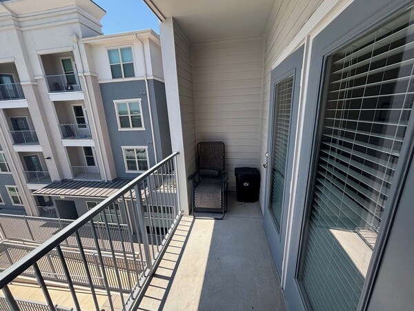 New 1bd With Wifi W/pool & King - Grapevine, TX