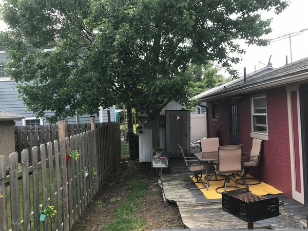 2 Bedroom, 1 Side Of A Duplex Cottage, In Catawba, Beach 500 Ft Away. - Lake Erie, PA