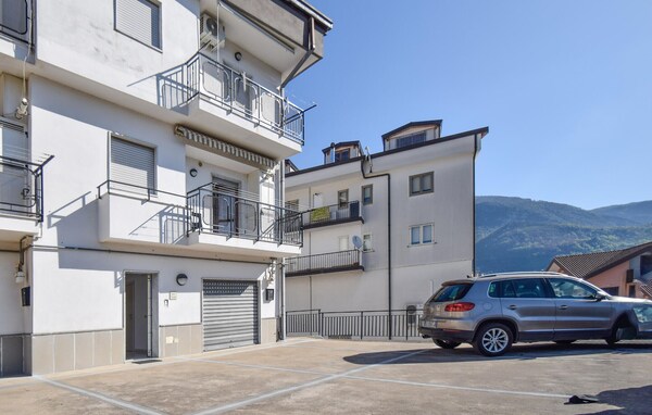 Amazing Home In Giffoni Valle Piana - Éboli