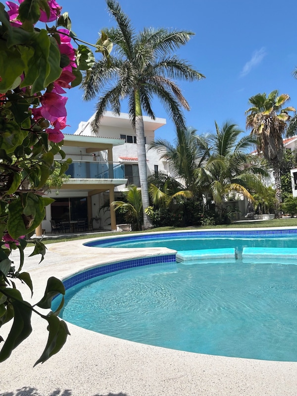 Cancun House In Hotel Zone - Cancún