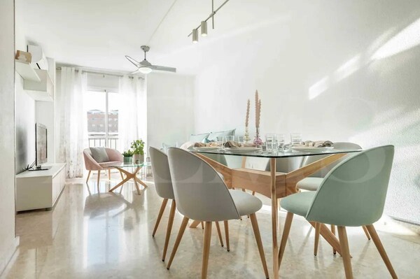 Homerez - Apartment In Málaga City Center - Malaga, Espagne