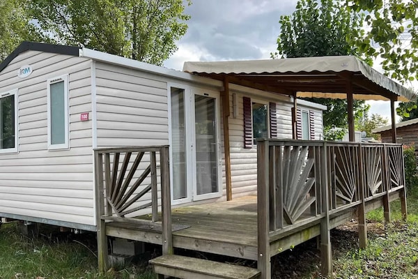 Homerez - Koselig Hytte I Camping I Condrieu Med Delt Svømmebasseng - Ampuis