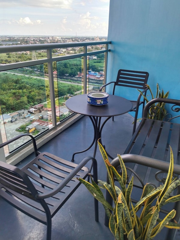 Marciana's Leisure Home - Azure North - Apalit