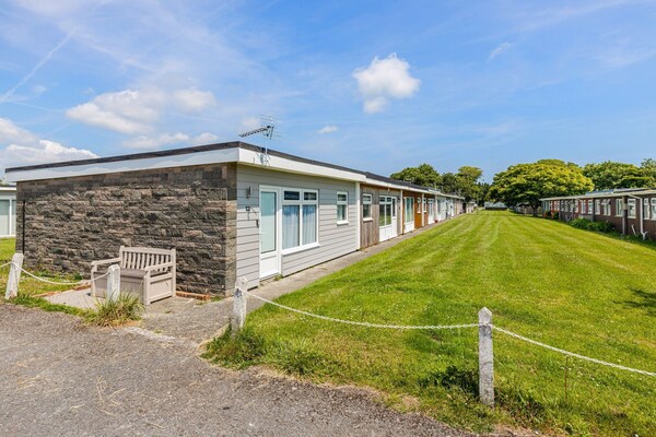 Modern Light Two-bedroom Chalet In Dartmouth - Devon