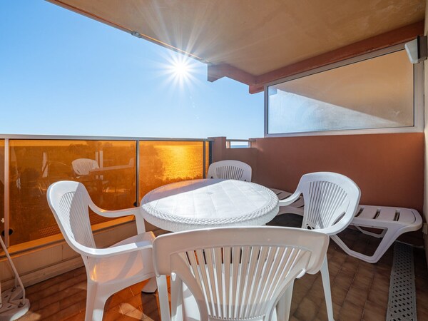 Seaside Studio For 4, Wi-fi Included - Roquebrune-Cap-Martin