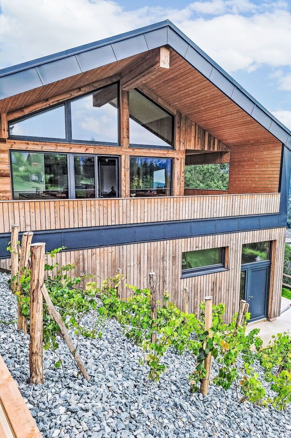 Alleinstehendes Ferienhaus Mit Privatem Pool,  W-lan, Tv, Innenhof, Panoramablick, Parkplatz - Deutschlandsberg