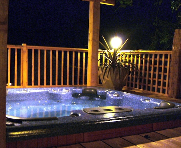Homerez - Maison Charmante Avec Piscine Partagée à Nehou - Portbail