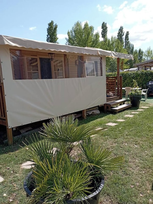 Homerez - Bungalow In Condrieu - Département Rhône
