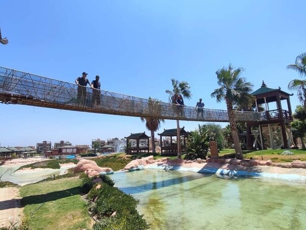 Blue Bay Asia Elsokhna Aqua Park - Pool View & Private Beach ( Families Only) - Egipto