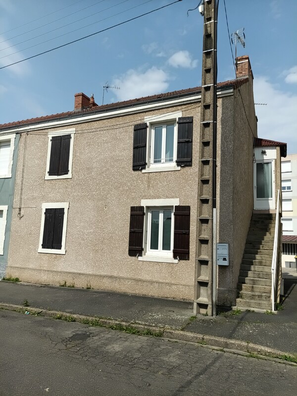 Le Bellevue - Your Home Away From Home - Vous Vous Sentirez Comme Chez Vous. - Montceau-les-Mines