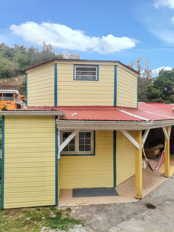 Homerez - Bungalow Confortable Avec Piscine Au Gosier - Guadeloupe