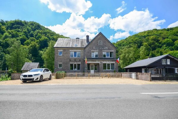 Homerez - Appartement Vresse-sur-semois - Charleville-Mézières