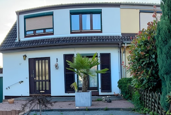Gemütliches Und Haustierfreundliches Haus Für Die Ganze Familie In Konz Roscheid - Trier