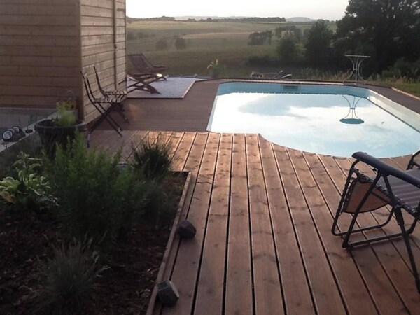 Homerez - Maison Charmante à Châteney Avec Piscine Partagée - Haute-Saône