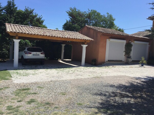 Homerez - Appartement à Le Muy, Vue Sur Jardin - Le Muy