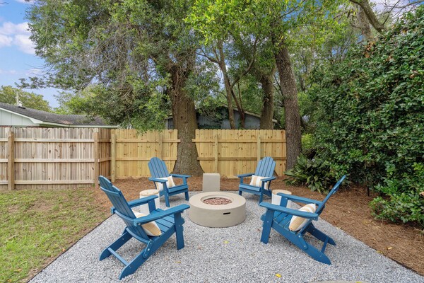 Pool, Fire Pit, Gym, Game Room, 4br3ba - Near Parris Island/downtown Beaufort - Beaufort, SC