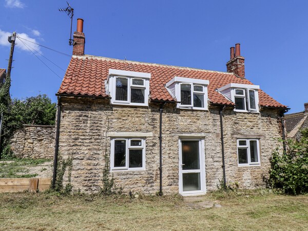 Hemdin Cottage, Pet Friendly, With A Garden In Thornton Dale - 莫爾頓