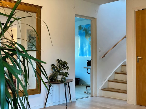 Practical And Tasteful Chain House In Quiet Area - Malmö
