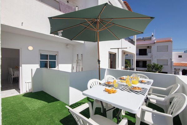 Holiday Home 'Flôr' With Sea View, Private Terrace And Wi-fi - Guia