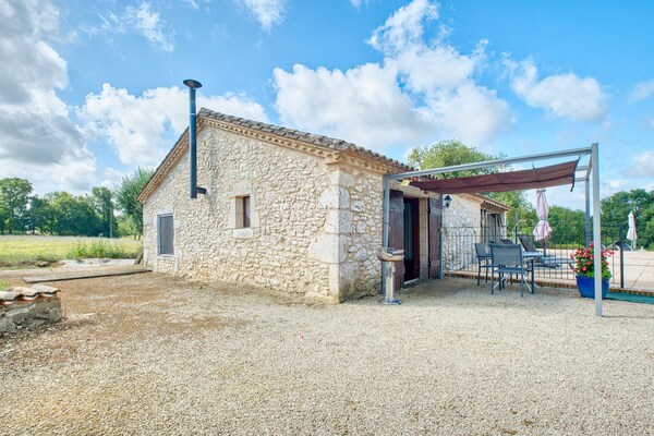 La Ferme -  Fantastique Gîte Avec Piscine Sur Plus De 12 Hectares Près De Bergerac - Dordogne