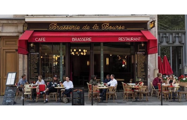 Steps From The Iconic Louvre Museum-charming 2bedroom - 巴黎