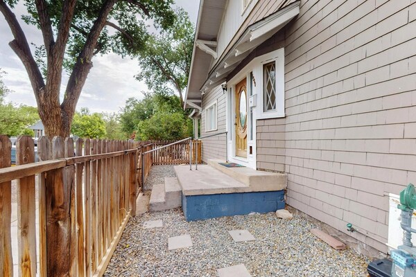 Lovely Historic 2bd/1ba Home Across From Park, Ac - Albuquerque