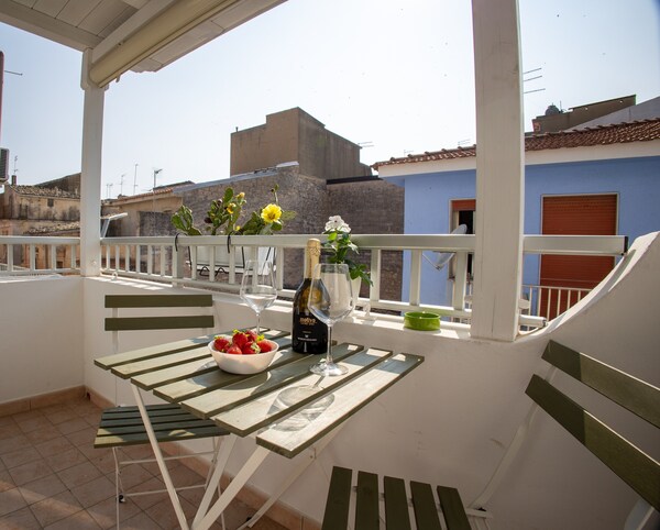 Aunt Manny's Vacation Rental - Ragusa