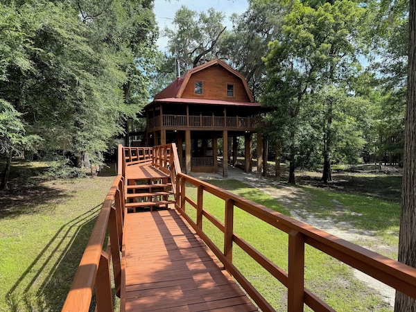Cozy Log Cabin Retreat On The Santa Fe River Nature, Kayaking & Relaxation! - Ichetucknee Springs State Park, Fort White